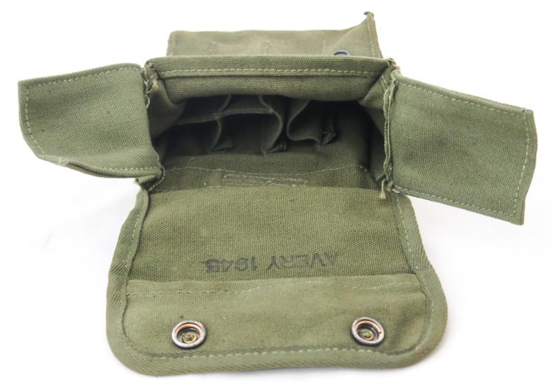 Dragoon Militaria | WW2 US army M2 jungle 1st aid kit - Avery 1945