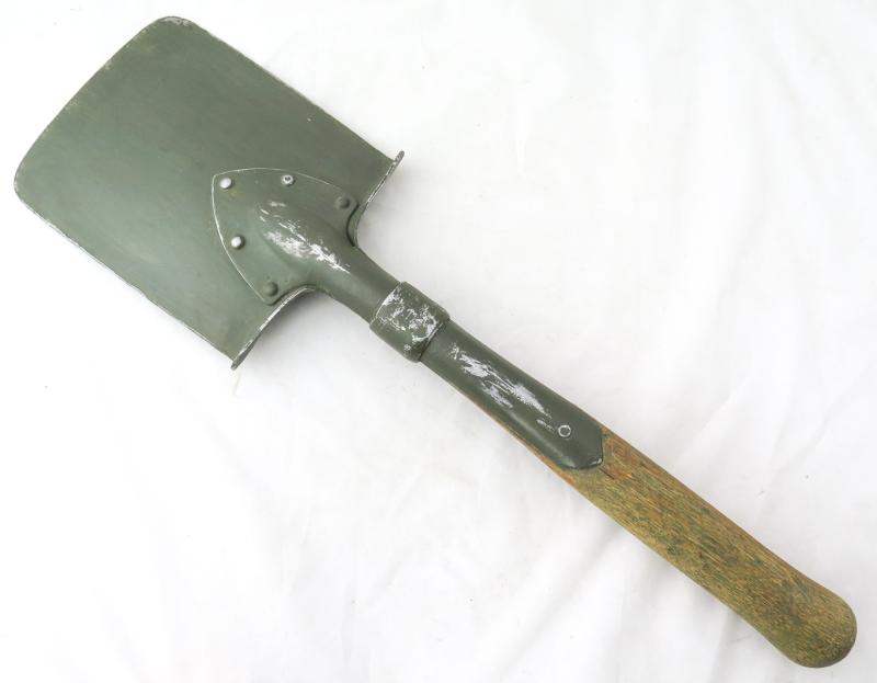 Dragoon Militaria | WW2 Finnish army field spade M/18 with carrier