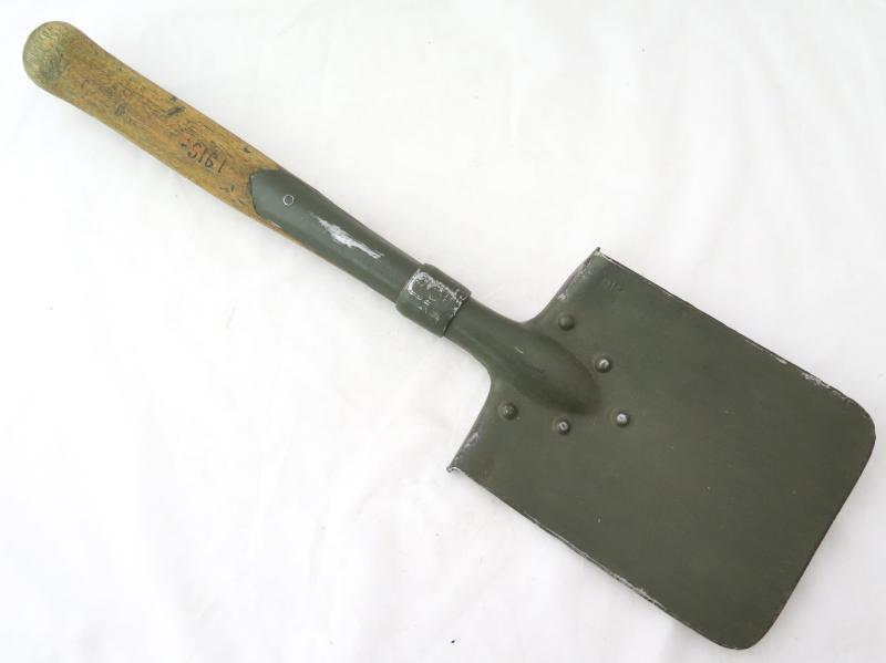 Dragoon Militaria | WW2 Finnish army field spade M/18 with carrier