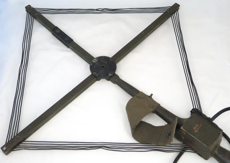 Dragoon Militaria | WW2 US army Homing antenna AN-190 and case CS-157