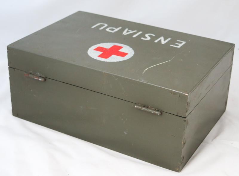 Dragoon Militaria | WW2 Finnish army first aid box