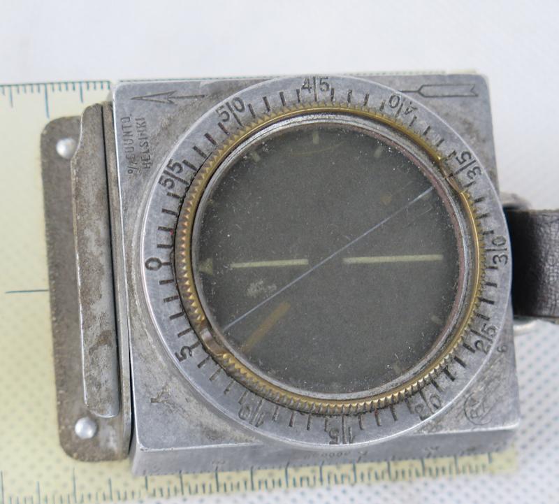 Dragoon Militaria | WW2 Finnish M/34 march compass and direction plate