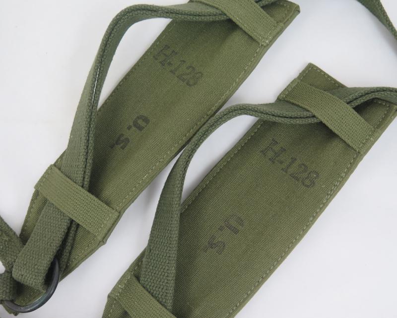 Dragoon Militaria | Vietnam war USMC M1941 shoulder straps - 1968