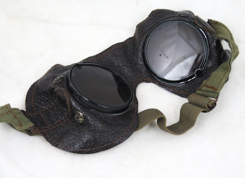 Dragoon Militaria | WW2 German leather frame goggles